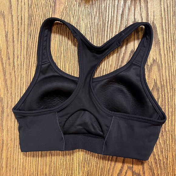 Avia | Intimates & Sleepwear | Avia Black Sports Bra With Built In Cups ...